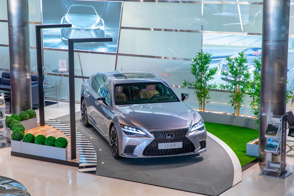 New 2021 Lexus LS premieres in Bahrain