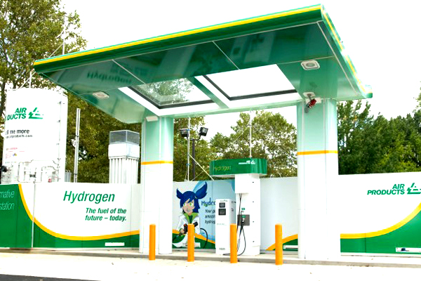 Air Products to build Neom's first hydrogen fueling station