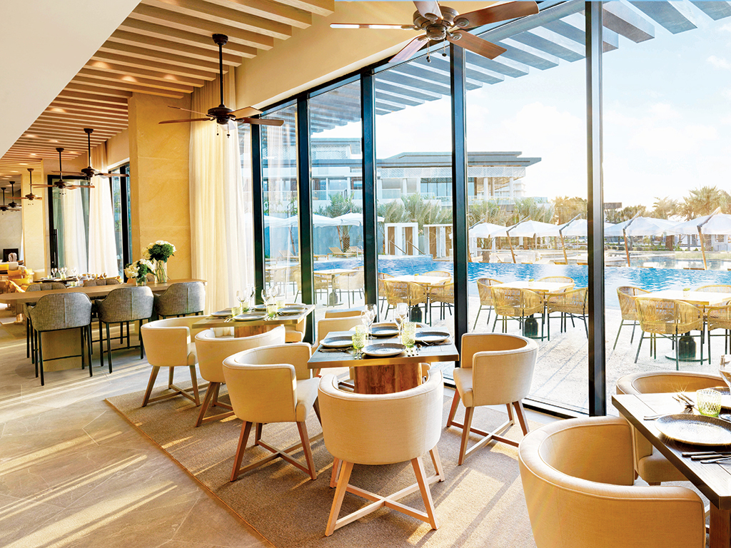 The private and relaxing InterContinental Ras Al Khaimah Club Lounge is ...