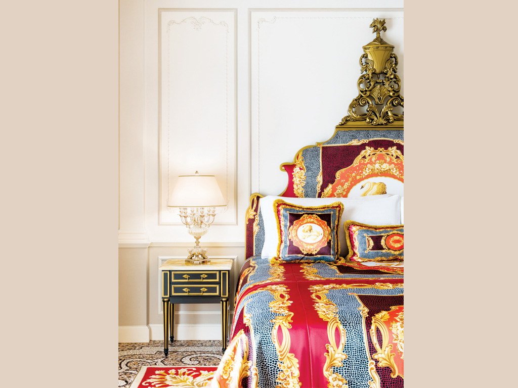 The Signature Suite in Palazzo Versace Macau