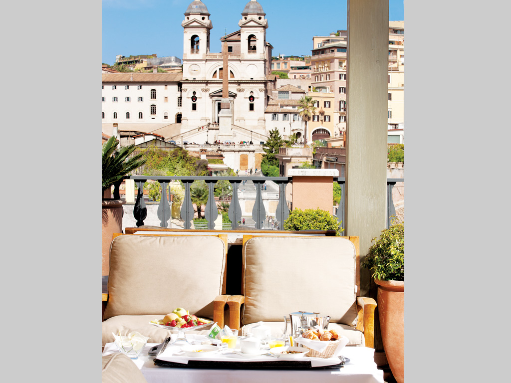 Portrait Roma has a beautiful terrace with panoramic views